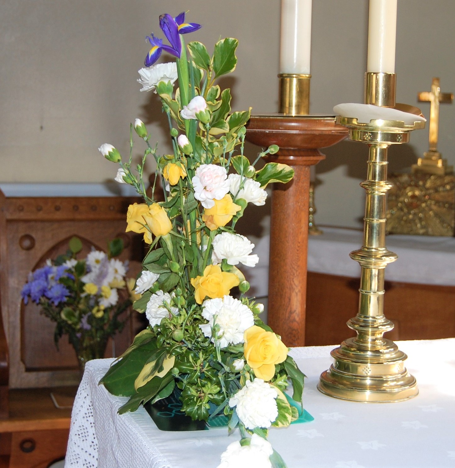 Untitled Document [www.parishofgelligaer.org.uk]